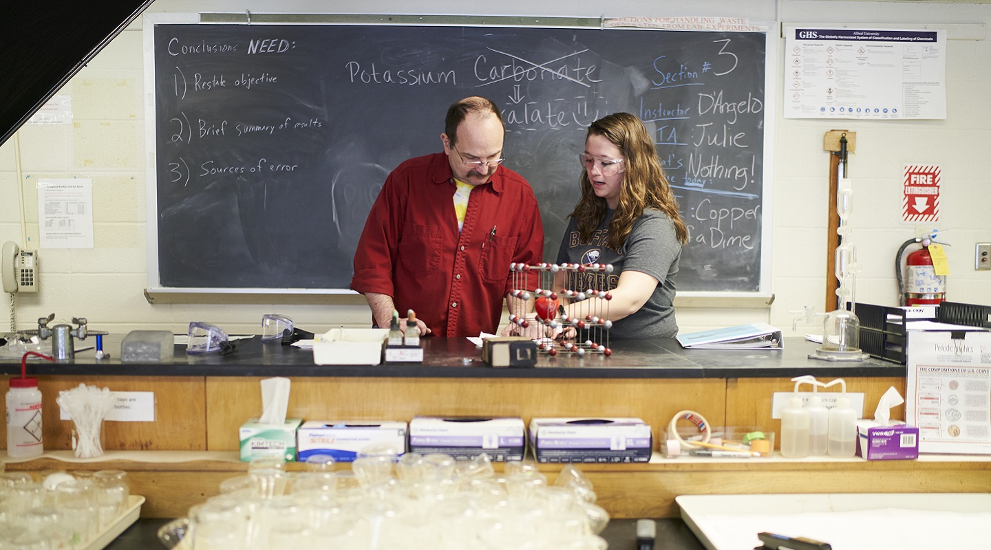 Chemistry (BS) | Alfred University